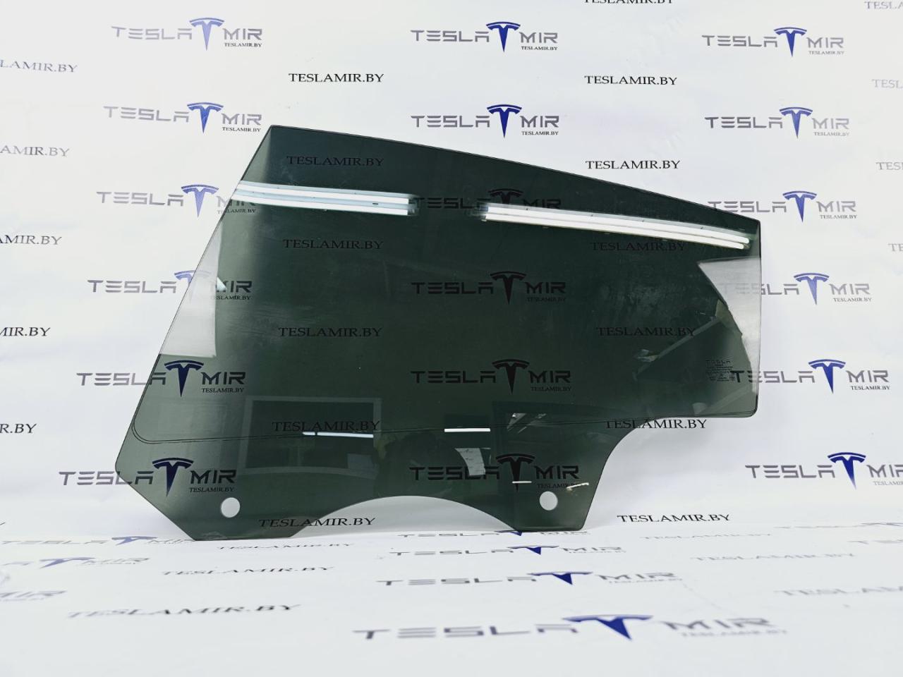 стекло двери задней левой Tesla Model Y 2021 | 22381