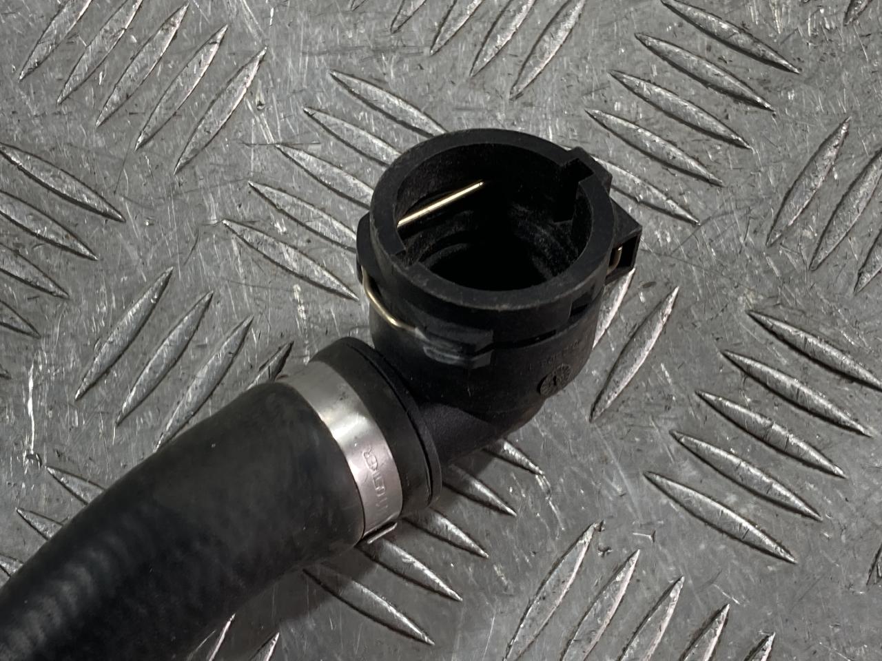 патрубок (трубопровод, шланг) Jaguar F-Pace X761 2017 | 00455337